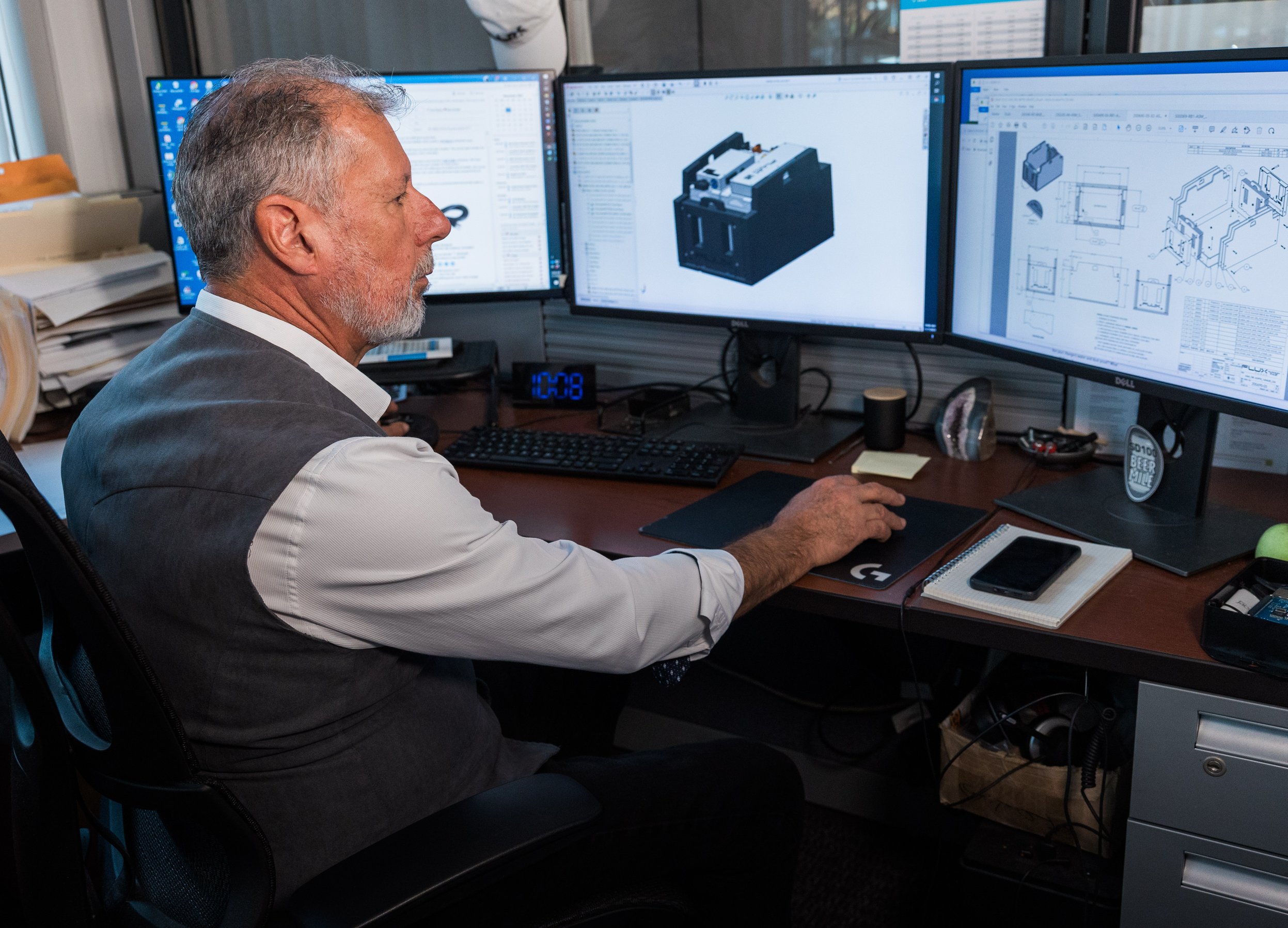 Lithium-Ion Batteries - Forklifts, GSE, Material Handling | Flux Power